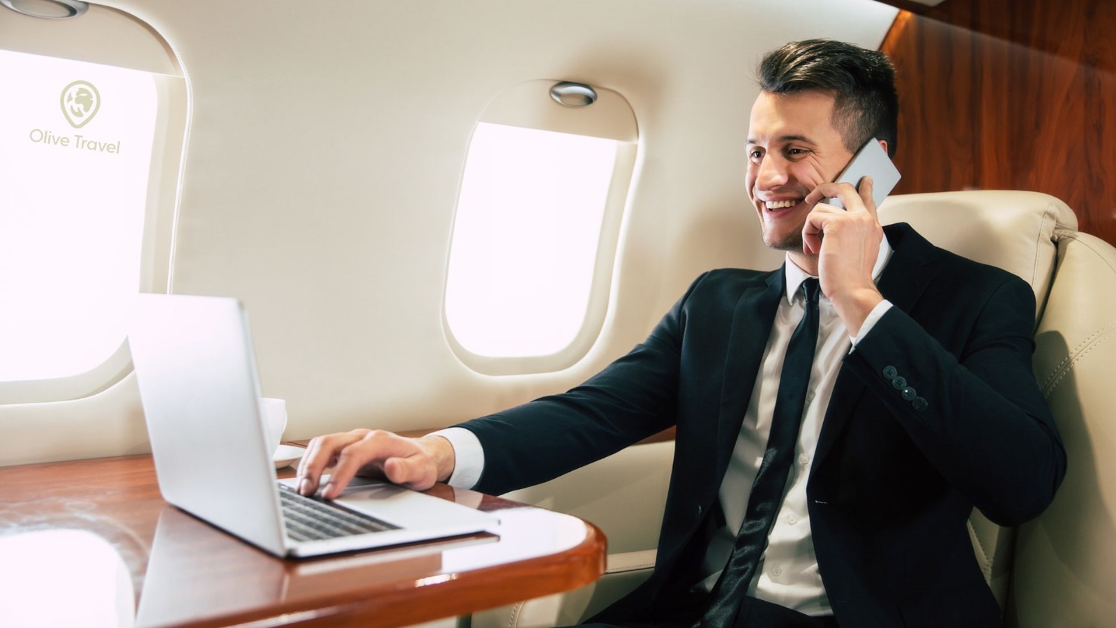 Best Business Class Flight Deals: Fly in Luxury for Less